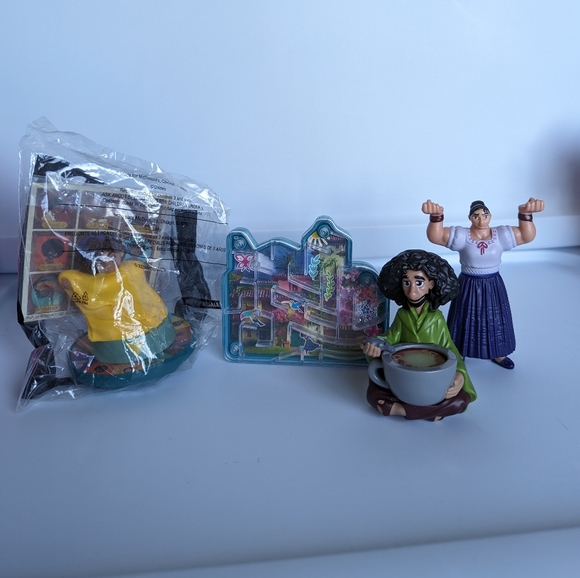 Disney | Toys | Encanto Mcdonalds Toys 22 Luisa Maze Bruno New Camilo ...